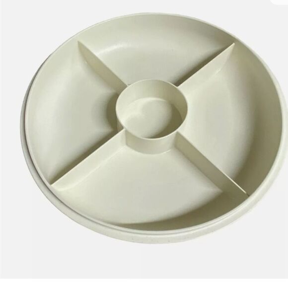 Tupperware | Kitchen | Vintage Mcm Tupperware 784 Section Chip Dip Tan ...